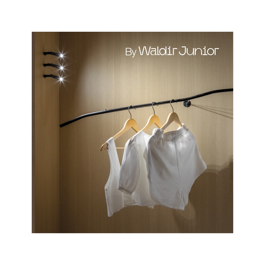 MINI SPOT ANGLE 2700K PRETO Ø15X5,5CM ASSINADO POR WALDIR JUNIOR | ROMALUX 80212 - Belluce